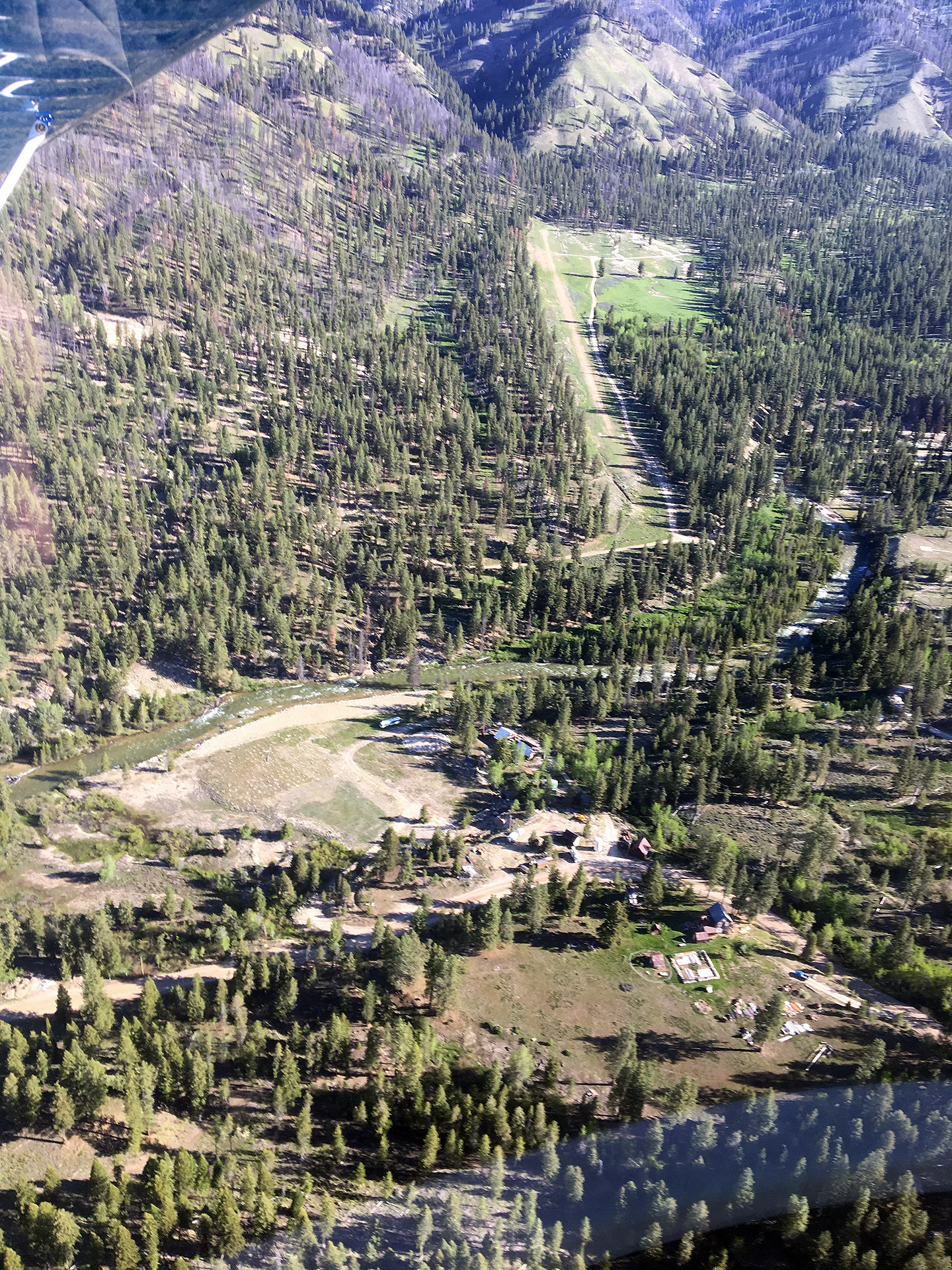 Airstrip Focus: Atlanta, ID (55H) & Weatherby (52U) – Adventure Flying